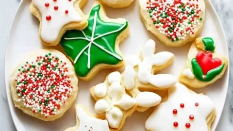 Perfect Icing for Biscuits: Glossy Royal Icing Made Easy